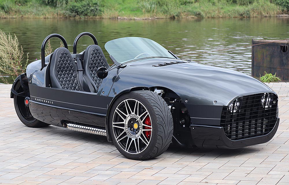 Saw this 3-wheeler outside a Greek restaurant. Getting Morgan vibes ...
