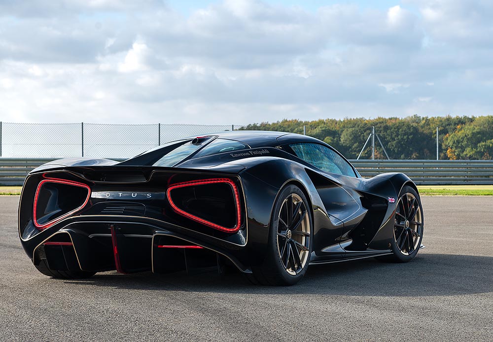 Lotus Evija Fittipaldi: Hommage an den legendären Rennfahrer | carpixx